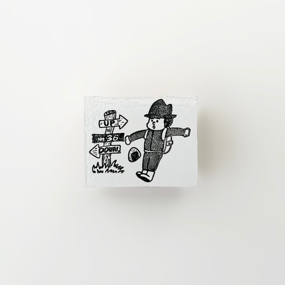 sublo "Hu-no Hito (The Sealer)" Stamp Mountain Hiking – cometto panto markt